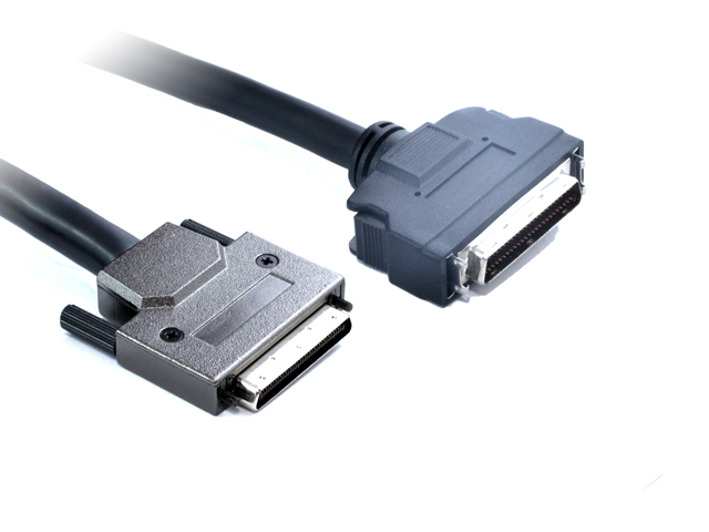Best Quality 1M Scsi Iii Hd68M/Db25M Cable at Low Price